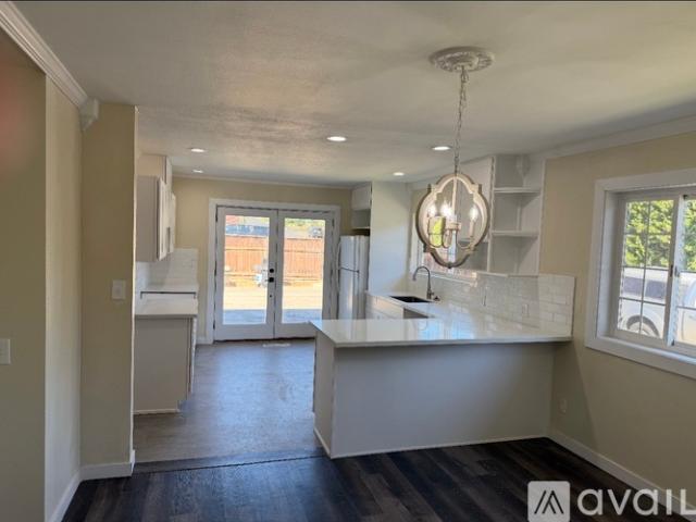 3 BR, 2 BA Apartment 2902 W Arlington St, Yakima, WA 98902