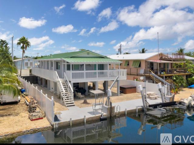 3 BR, 2 BA Apartment 29050 Rose Drive, Big Pine Key, FL 33043