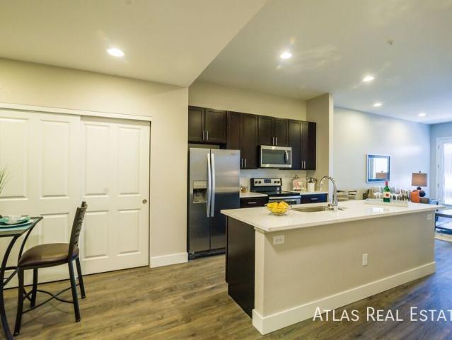 3 BR, 2 BA Apartment 2905 W 25th Avenue, Denver, CO 80211