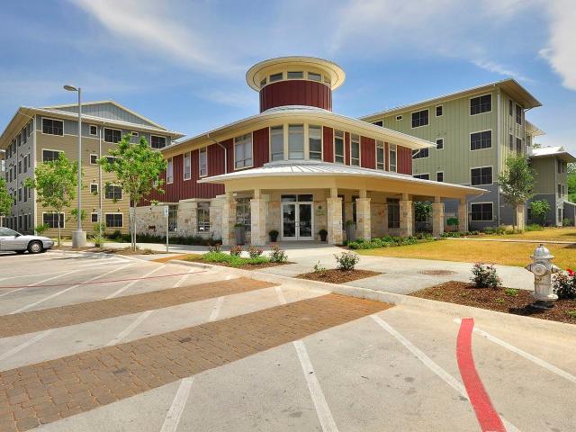 3 BR, 2 BA Apartment 2906 East Martin Luther King Junior Boulevard Unit 2 2410, Austin, TX 78702