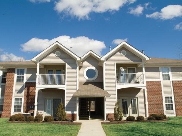 3 BR, 2 BA Apartment 291 Great Lakes Cir W Unit 0310B, Avon, IN 46123