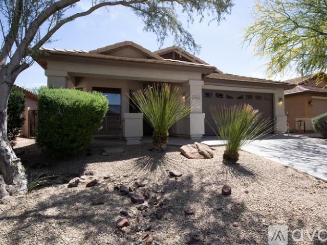3 BR, 2 BA Apartment 29223 North 22nd Lane, Phoenix, AZ 85085