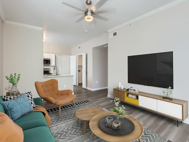 3 BR, 2 BA Apartment 2929 Kings Road Unit 6108, Dallas, TX 75219