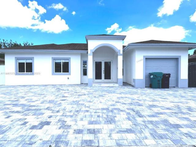 3 BR, 2 BA Apartment 29303 Southwest 142nd Ave, Homestead, FL 33033