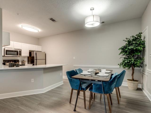 3 BR, 2 BA Apartment 2931 Barker Cypress Road Unit 316, Houston, TX 77084