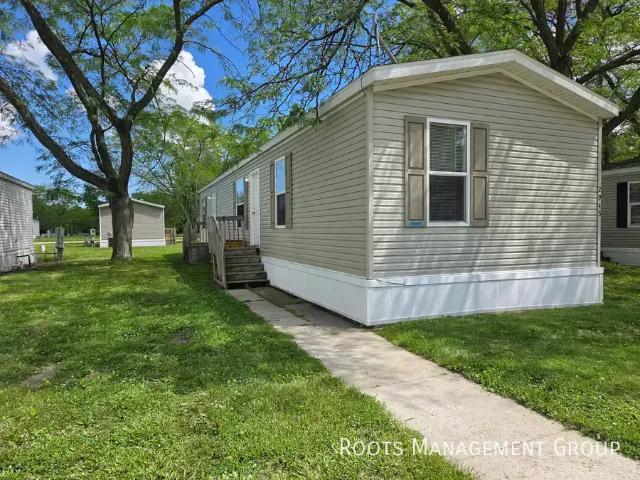 3 BR, 2 BA Apartment 2945 Gemini Street, Saginaw, MI 48601