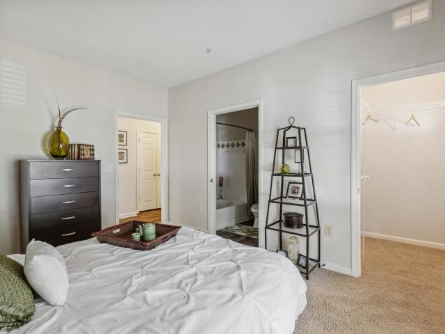3 BR, 2 BA Apartment 2975 Continental Colony Parkway Unit 1003, Atlanta, GA 30331