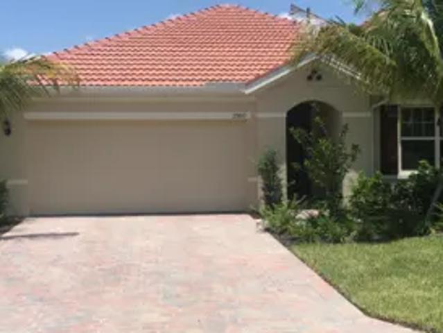 3 BR, 2 BA Apartment 2980 Royal Gdns Ave, Fort Myers, FL 33916