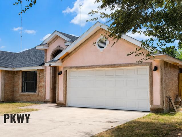 3 BR, 2 BA Apartment 29 Old Ebony Parkway, Brownsville, TX 78520