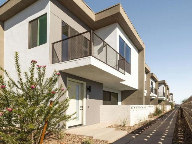 3 BR, 2 BA Apartment 29th Avenue & Sonoran Desert Drive, Unit L4, Phoenix, AZ 85085