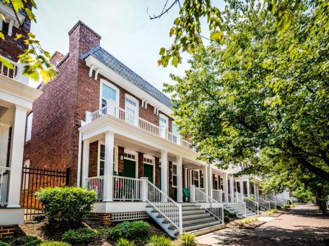 3 BR, 2 BA Apartment 2000 2021 West Cary St Richmond, VA 23220