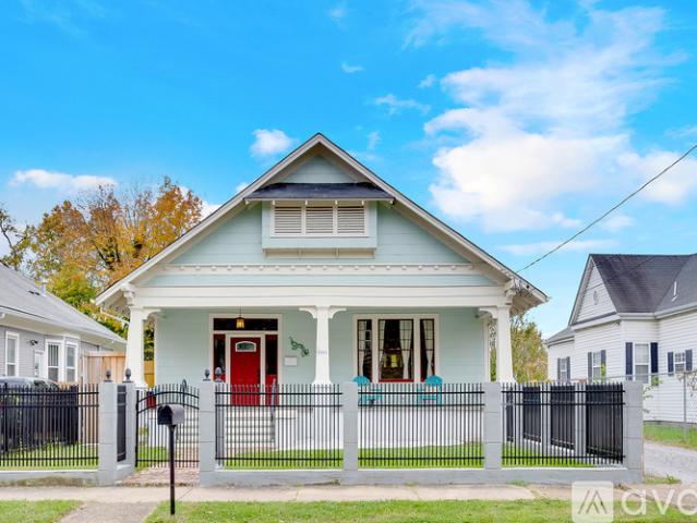 3 BR, 2 BA Apartment 2002 Duncan Avenue, Chattanooga, TN 37404