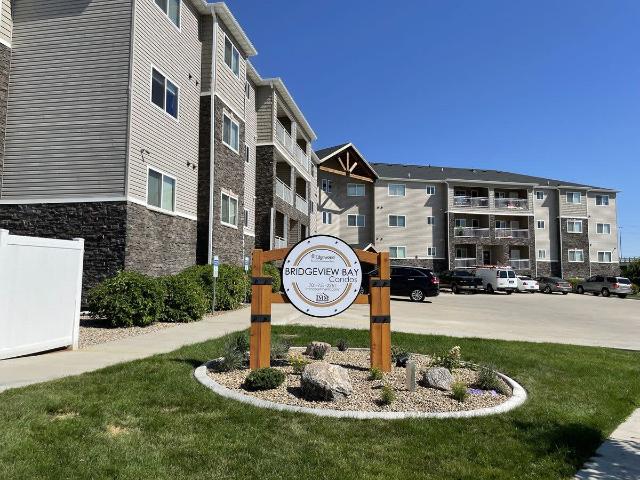 3 BR, 2 BA Apartment 2003 Marina Road Southeast Unit 209, Mandan, ND 58554