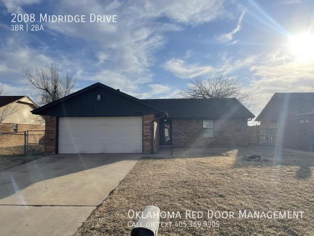 3 BR, 2 BA Apartment 2008 Midridge Drive, Midwest Ciy, OK 73141