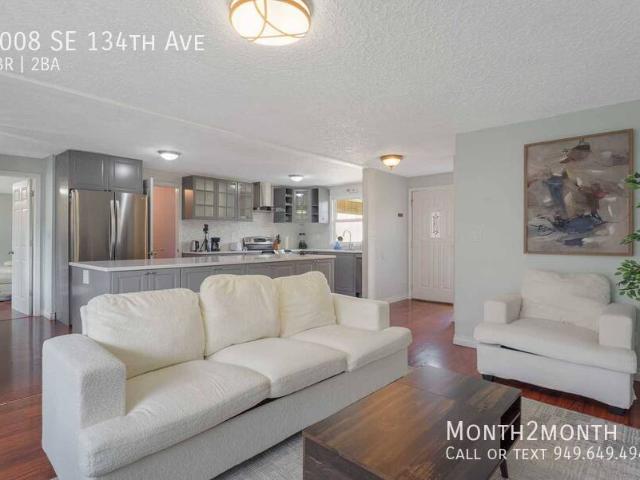 3 BR, 2 BA Apartment 2008 SE 134th Ave, Vancouver, WA 98683