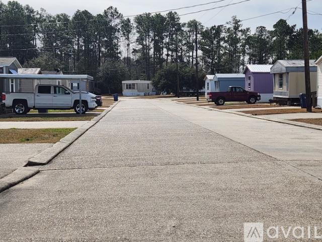 3 BR, 2 BA Apartment 200 Raider Lane, Lumberton, TX 77657
