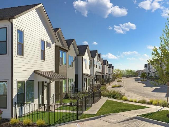 3 BR, 2 BA Apartment 201 Morningstar Blvd, Georgetown, TX 78628