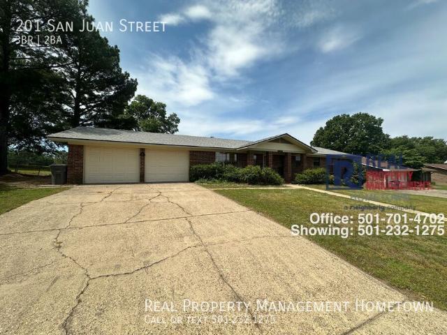 3 BR, 2 BA Apartment 201 San Juan Street, Hot Springs, AR 71913