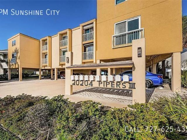 3 BR, 2 BA Apartment 20204 Gulf Blvd, Indian Shores, FL 33785