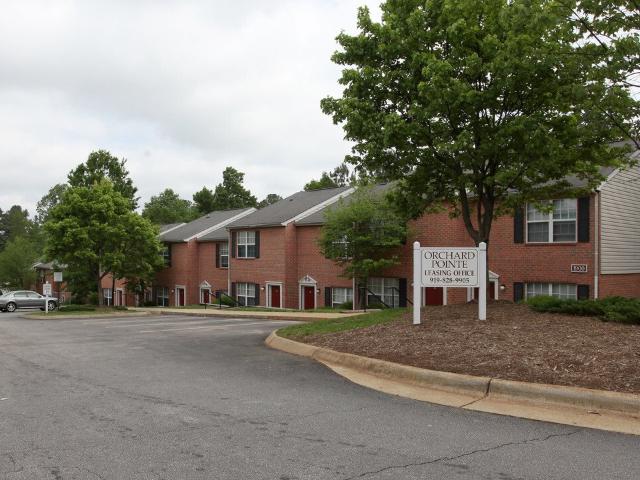 3 BR, 2 BA Apartment 2021 Orchard Hollow Ln, Raleigh, NC 27603