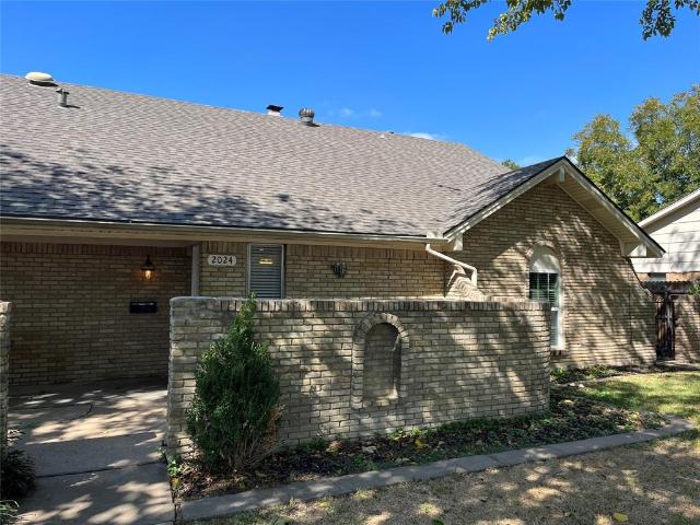 3 BR, 2 BA Apartment 2024 Santa Anna Dr, Garland, TX 75042