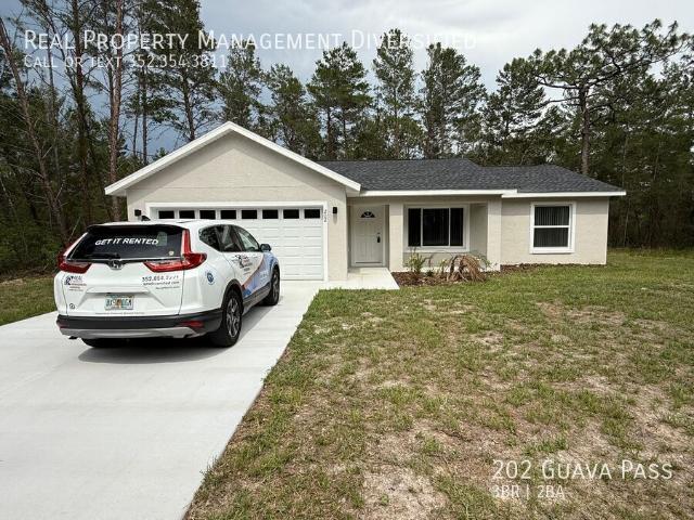 3 BR, 2 BA Apartment 202 Guava Pass, Ocklawaha, FL 32179