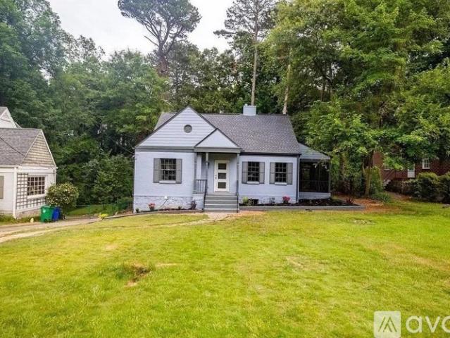 3 BR, 2 BA Apartment 2032 Westminster Way NE, Atlanta, GA 30307