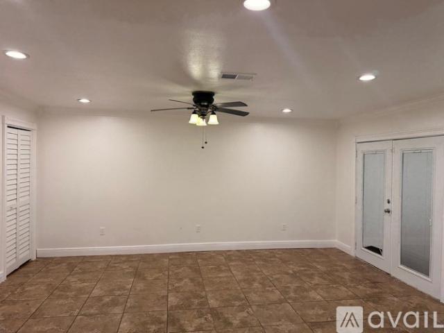 3 BR, 2 BA Apartment 2039 Sauvage Avenue, Marrero, LA 70072