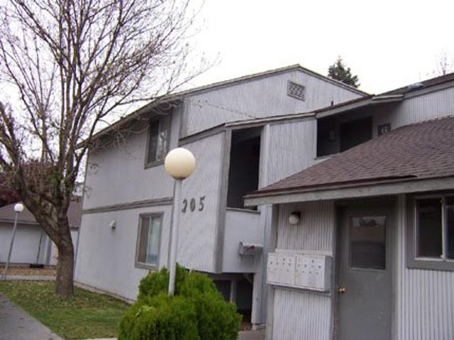 3 BR, 2 BA Apartment 205 W D Street, Quincy, WA 98848