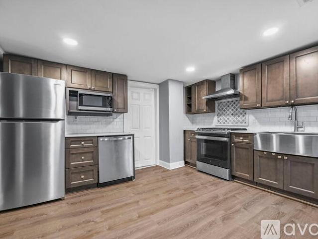 3 BR, 2 BA Apartment 206 Ann Street, Unit A, Hillsborough Township, NJ 08844