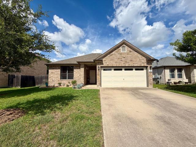 3 BR, 2 BA Apartment 206 Briarwood Drive, Leander, TX 78641