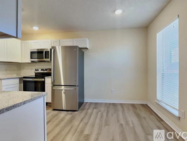 3 BR, 2 BA Apartment 2073 Paint Pony Ln, Keller, TX 76248