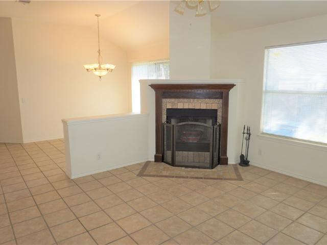 3 BR, 2 BA Apartment 20915 Gelding Lane, Pflugerville, TX 78660