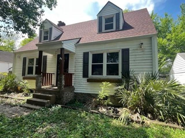 3 BR, 2 BA Apartment 213 North Saint Marks Avenue, Chattanooga, TN 37411