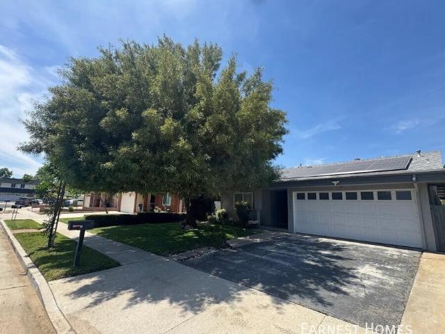 3 BR, 2 BA Apartment 21019 Hackney St, Canoga Park, CA 91304
