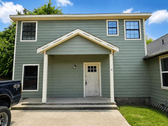 3 BR, 2 BA Apartment 2102 Margaret St, Unit B, Houston, TX 77093