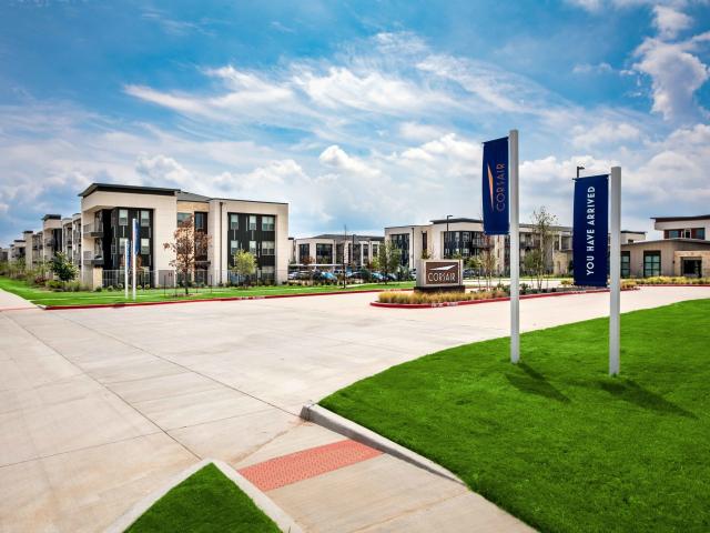 3 BR, 2 BA Apartment 2105 S. Forum Drive Unit 1201, Grand Prairie, TX 75052