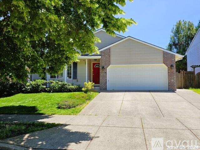 3 BR, 2 BA Apartment 21138 Southwest Houston Drive, Sherwood, OR 97140
