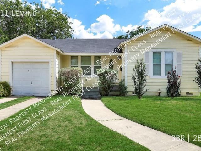 3 BR, 2 BA Apartment 211 Leming, San Antonio, TX 78201