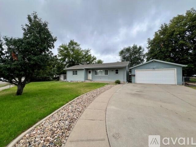 3 BR, 2 BA Apartment 2125 Stirling St, Rapid City, SD 57702