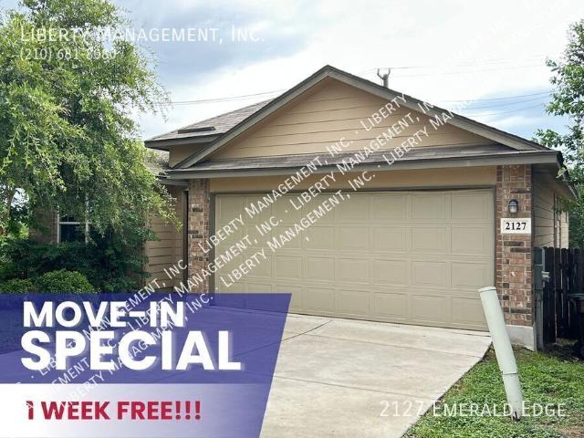 3 BR, 2 BA Apartment 2127 Emerald Edge, San Antonio, TX 78245