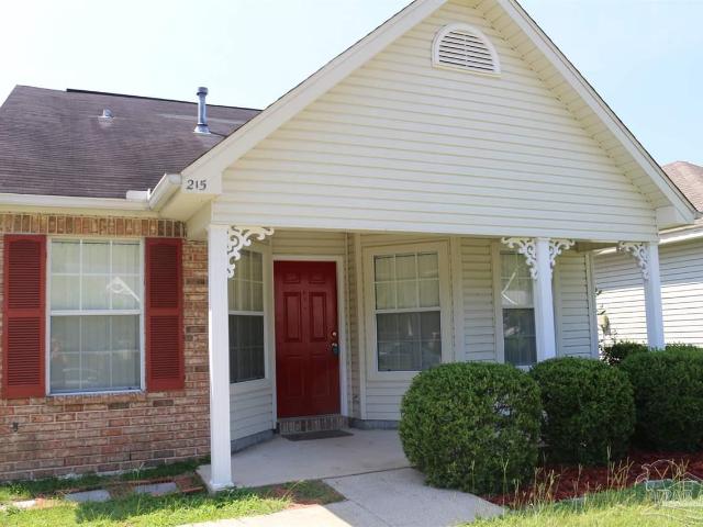 3 BR, 2 BA Apartment 215 Wildflower Ln, Pensacola, FL 32514
