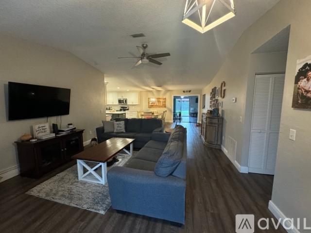 3 BR, 2 BA Apartment 21 Banner Lane, Palm Coast, FL 32137