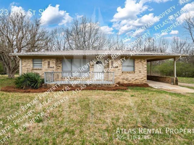 3 BR, 2 BA Apartment 223 Pine St SW, Bessemer, AL 35022