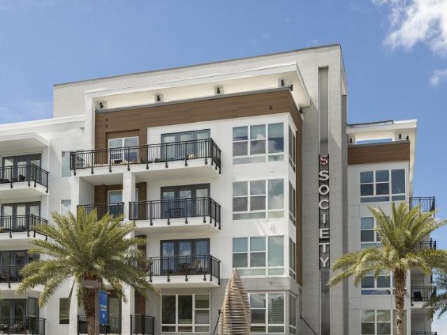 3 BR, 2 BA Apartment 2202 N Lois Ave Unit 2204, Tampa, FL 33607