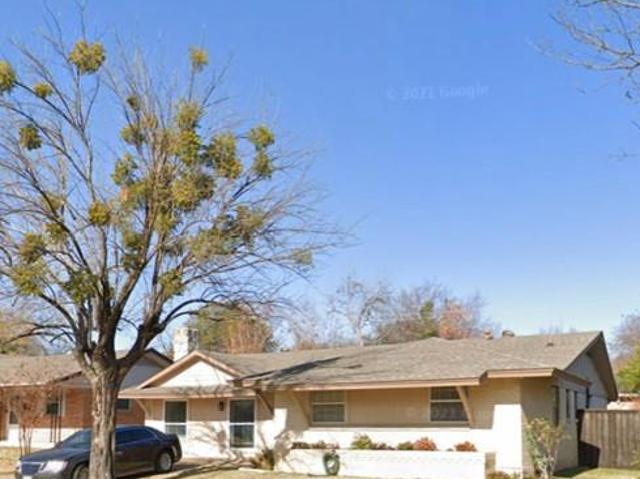 3 BR, 2 BA Apartment 2205 Marvel Dr, Irving, TX 75060
