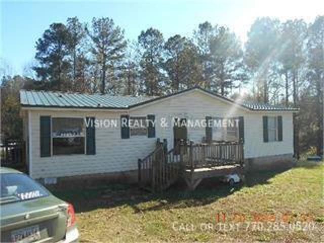 3 BR, 2 BA Apartment 222 Park West Dr, Carrollton, GA 30117