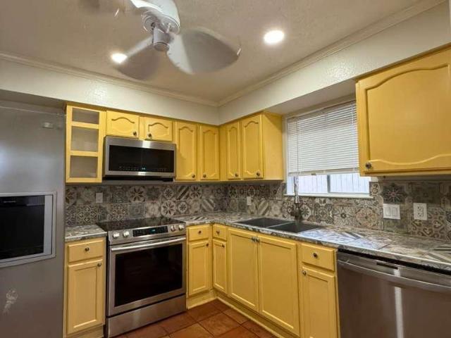 3 BR, 2 BA Apartment 22538 Market Square Lane, Katy, TX 77449