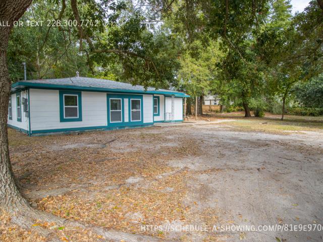 3 BR, 2 BA Apartment 226 Milray Ln, Gulfport, MS 39507