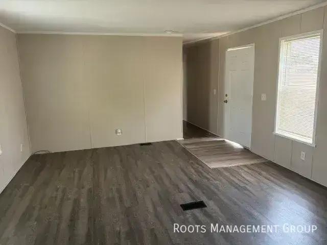 3 BR, 2 BA Apartment 2300 E Phillip Ave Trlr 37C, North Platte, NE 69101